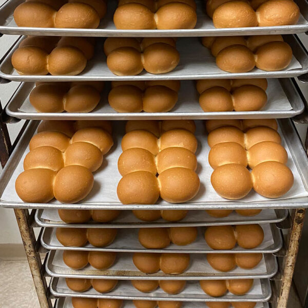 Dinner Rolls - Mix It Up Bakery